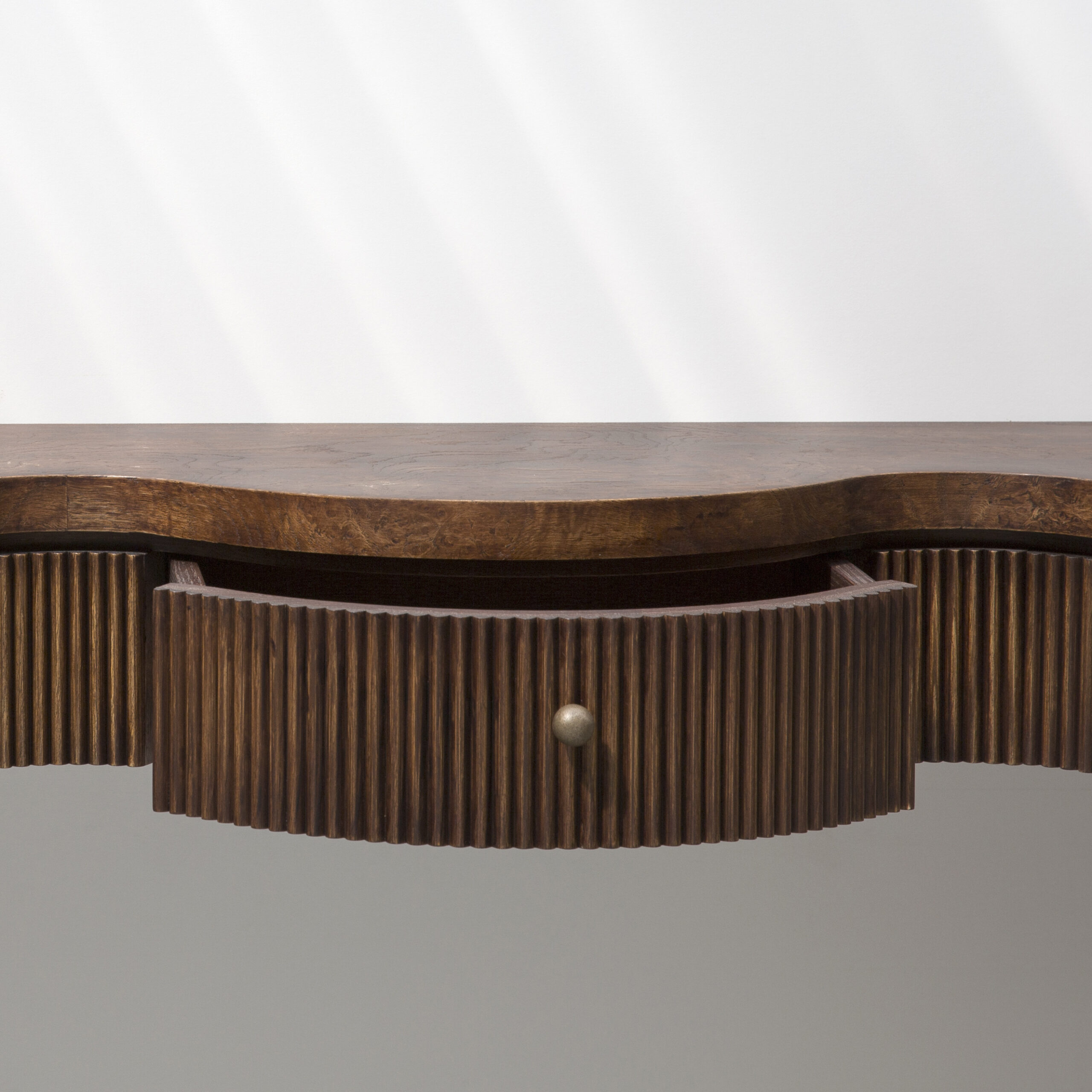 Hanging console 3 waves | Emmanuelle Simon