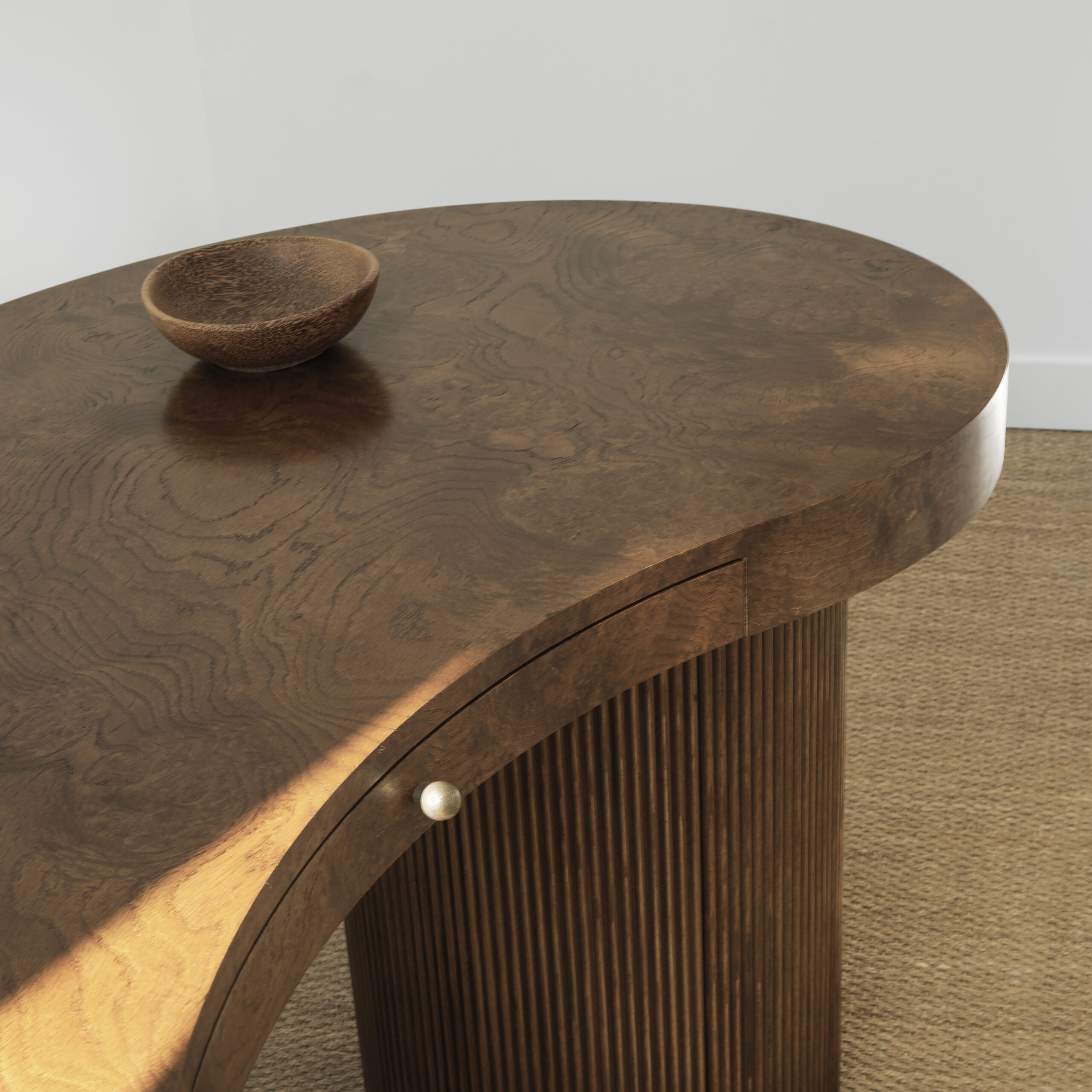 Desk | Emmanuelle Simon