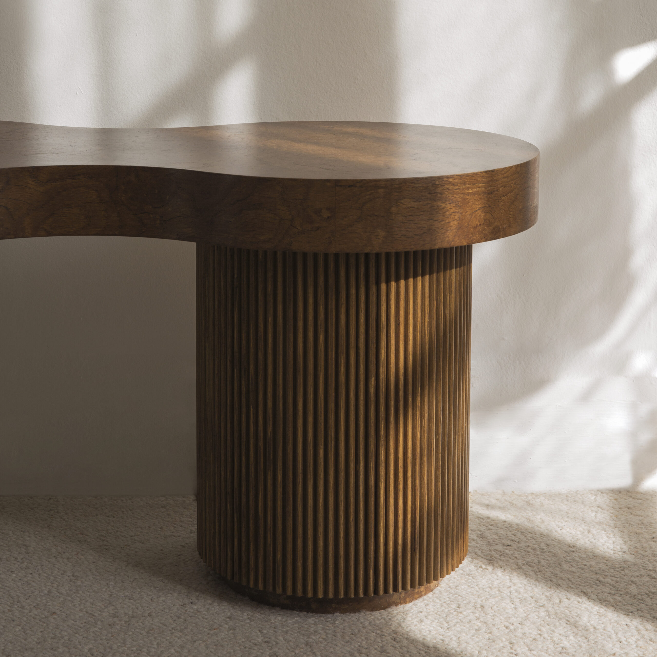 Bench / Coffee table 3 waves | Emmanuelle Simon